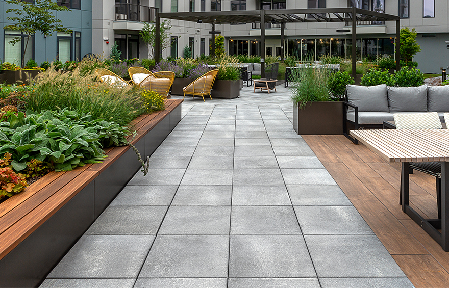 SkyView™ Roof Deck System | Unilock Commercial