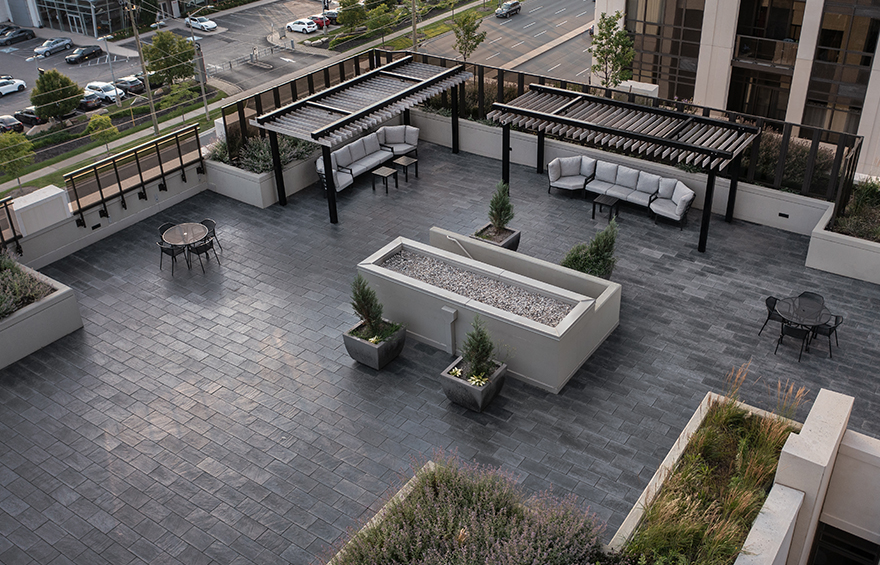 SkyView™ Roof Deck System | Unilock Commercial